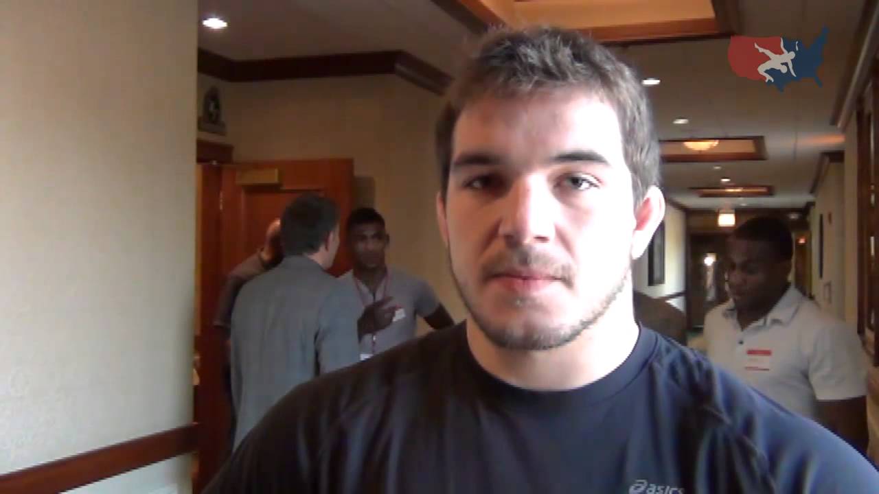 Chas Betts before the Curby Cup - YouTube