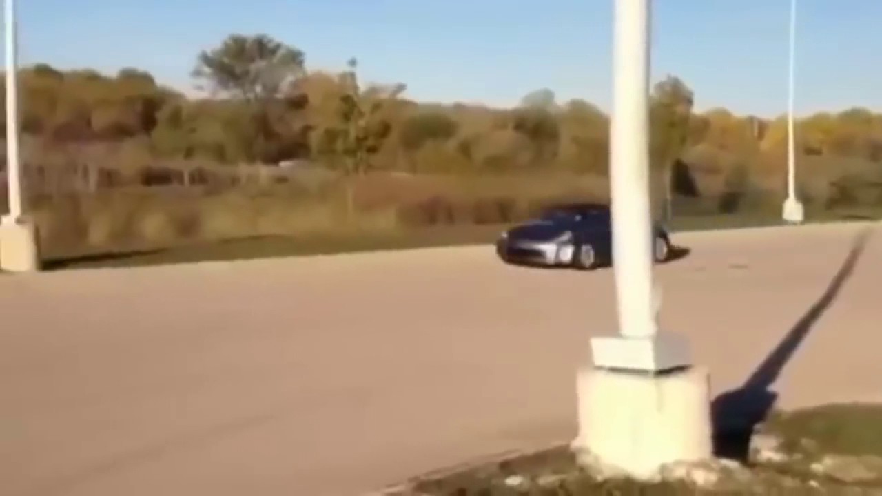 DANK CAR MEMES *LOUD NOISES* totally not clickbait - YouTube