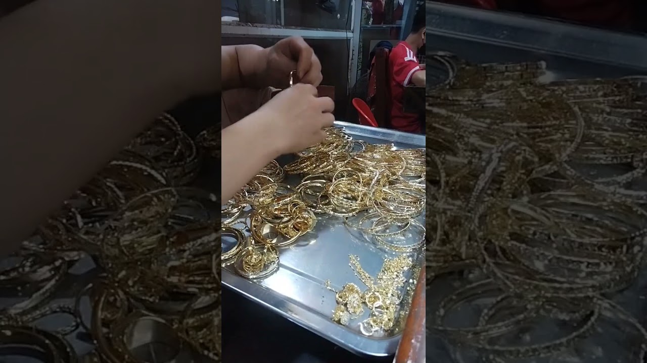 Jewelry Counting - YouTube