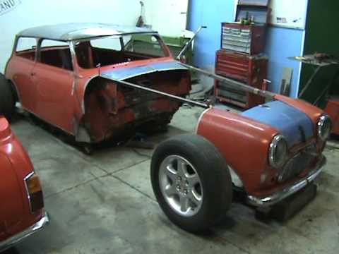 Mini V8 Retro build part 2 n half - YouTube