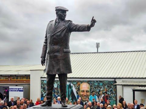Fans Celebrate John Rudge’s 80th Birthday with Statue Unveiling at Vale ...