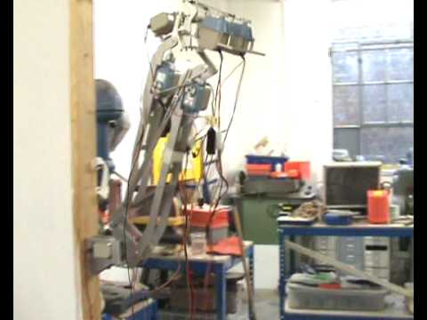 Parallel Neck Mechanism - YouTube