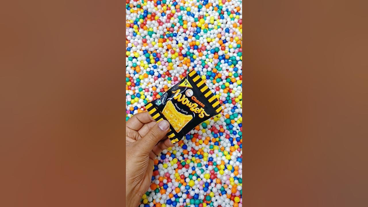 mencari dan menemukan jajanan permen long gummy cheese biscuit kardus #huntingjajan #jajan - YouTube