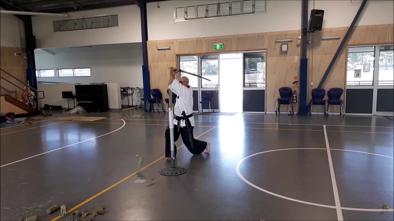 Kumdo Sword - Twin Speed Cut - Master Bradley - Sun Bae - YouTube
