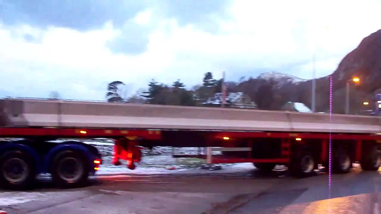 Shay Murtagh Precast Bridge Beams delivered by O B Heavy Haulage - YouTube