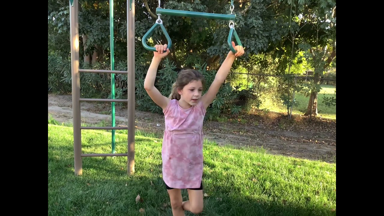 Some tricks to learn on a Trapeze bar! - YouTube