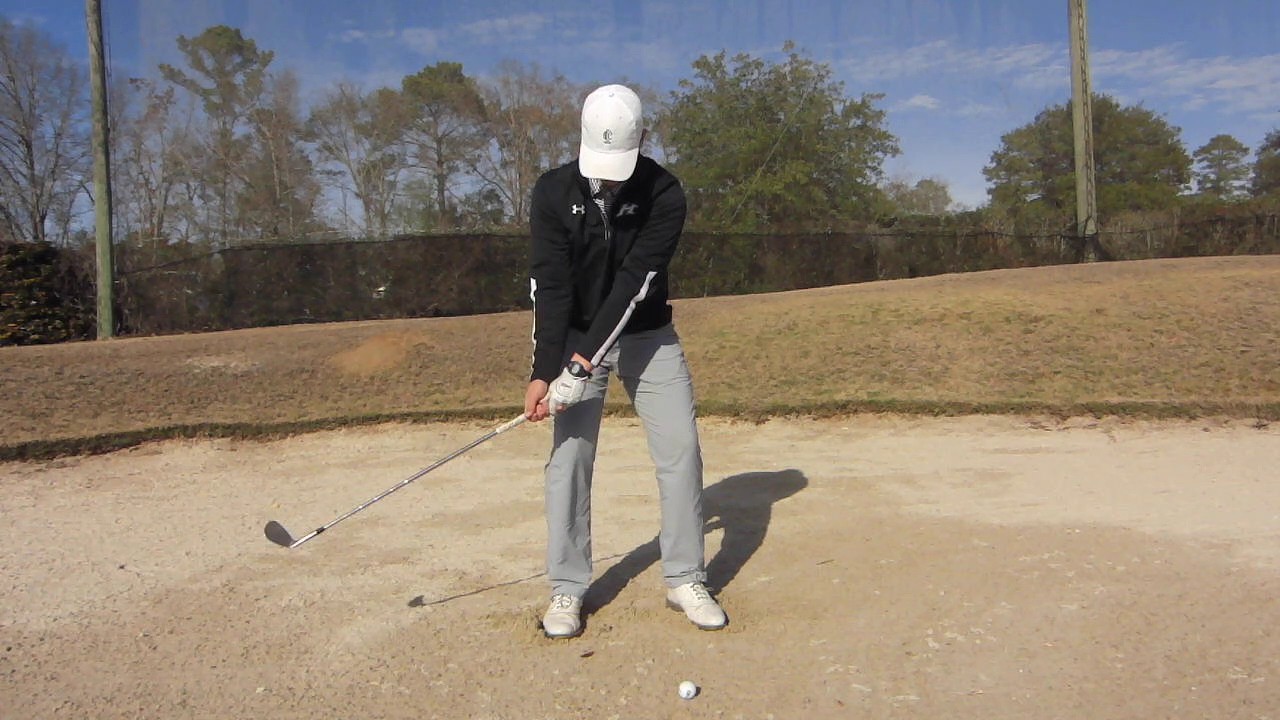 Hilton Beck - Bunker Shot (Face On View) - YouTube
