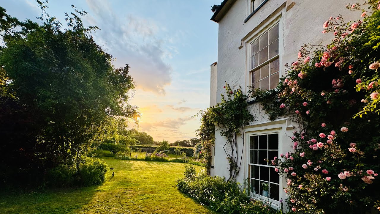 English Country House Garden Tour | Garden With Kate #gardentour # ...