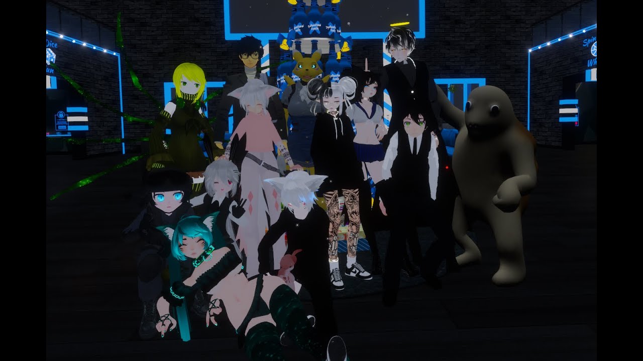 VRChat October 1st 2019 - June 15 2020 Screenshot compilation - YouTube