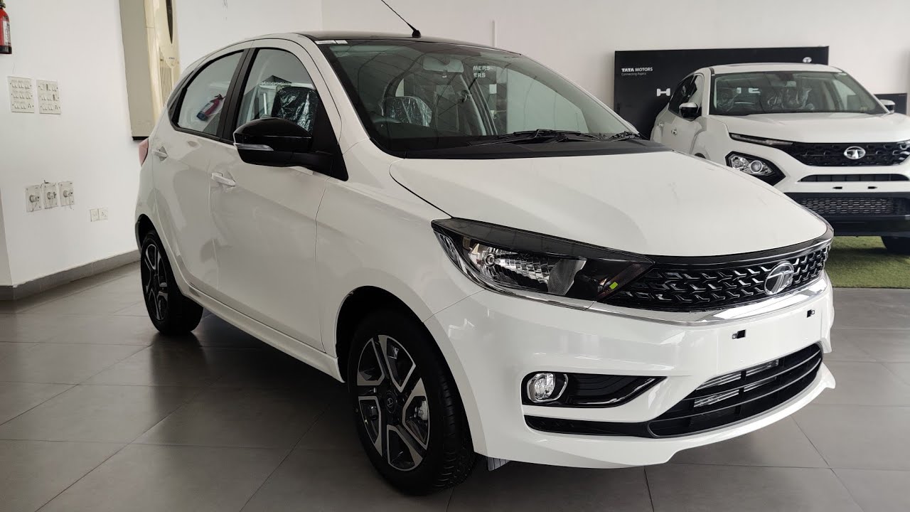 2021 Tata Tiago XZ+ Dual Tone - Strong Hatchback | Full Detailed Review ...