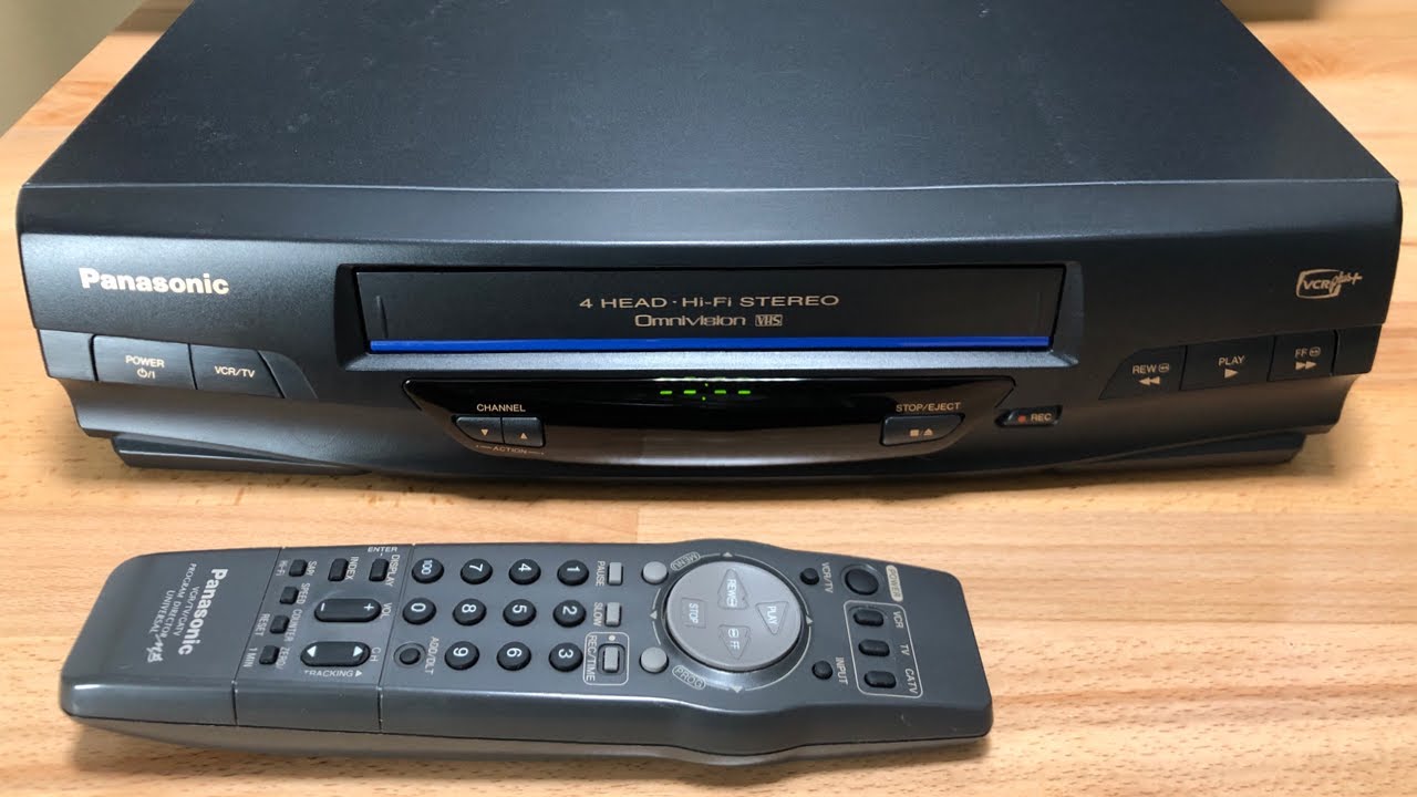 Panasonic PV-V4520 VCR - YouTube