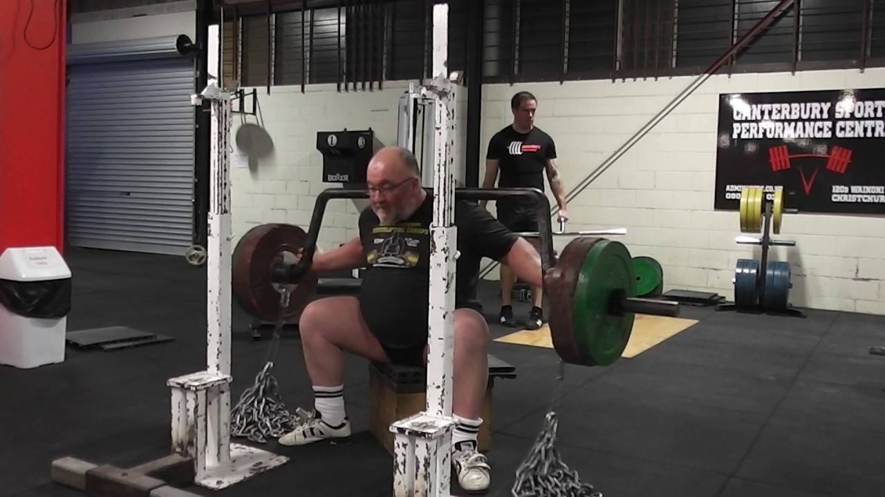 Buffalo Bar Box Squats - YouTube