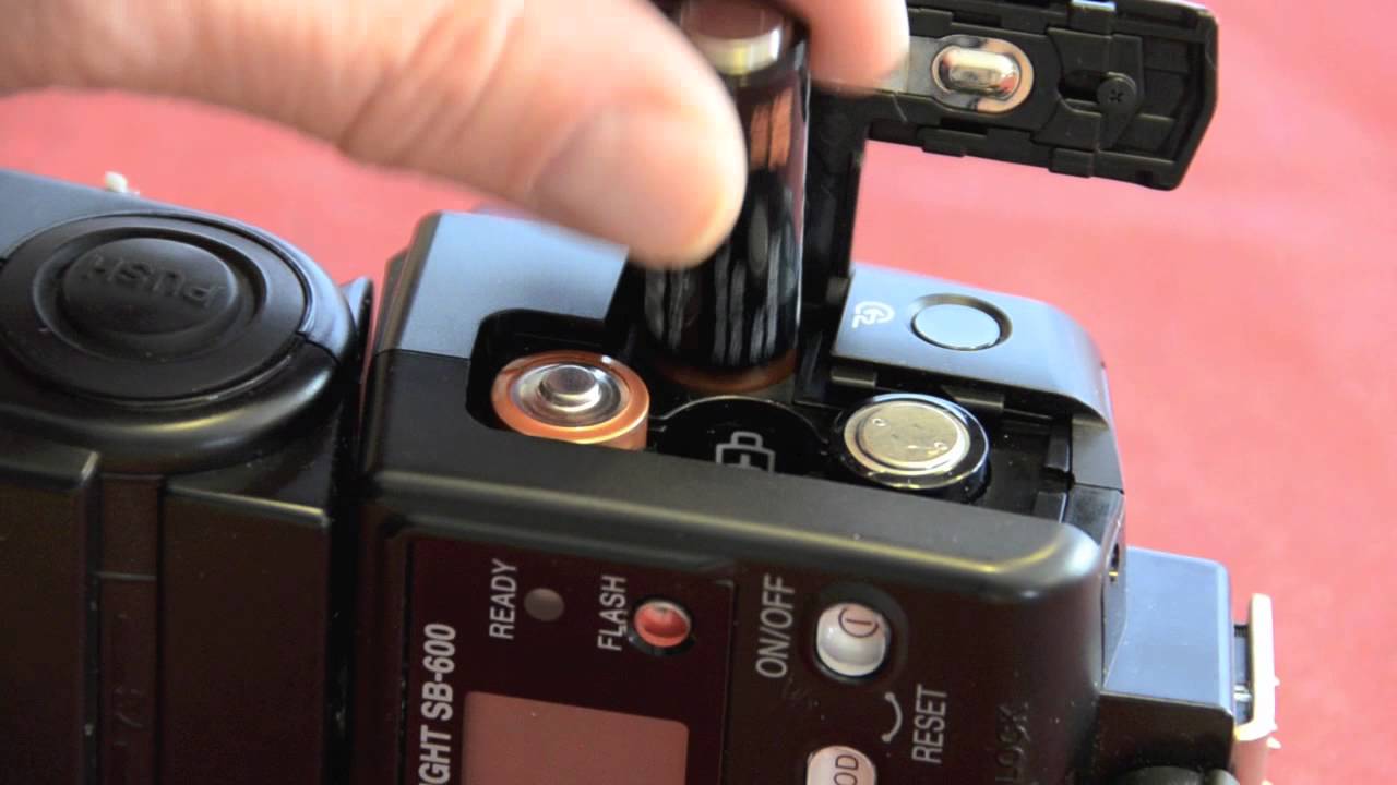 WCYLIAM 1003 - Installing AA Batteries - YouTube