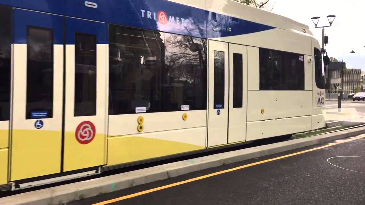 Pdx Max type 5 trimet - YouTube
