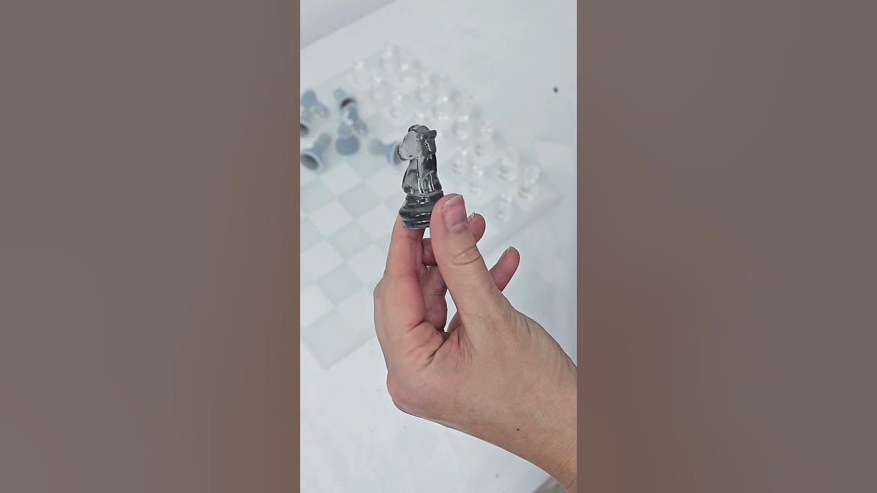 Шахматы из эпоксидной смолы на заказ одной известной фирме Youtube