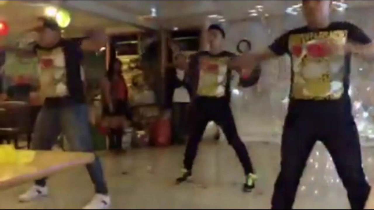 THROWBACK DANCE BILLY CRAWFORD TRACKING - YouTube