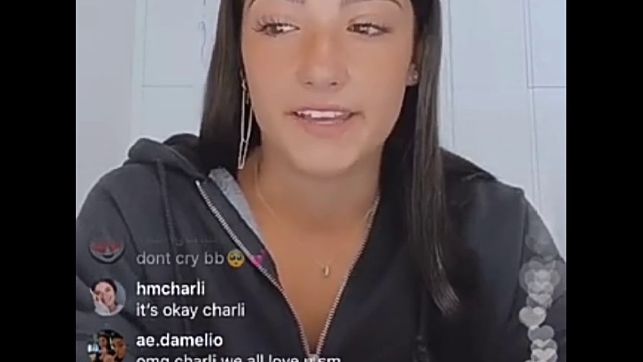 Charli Damelio Cry On Her Instagram Live About The Drama Youtube