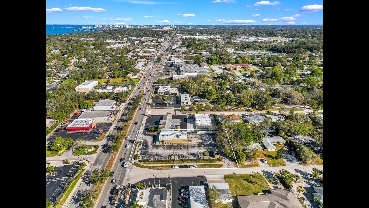 4413 S Tamiami Trail - YouTube