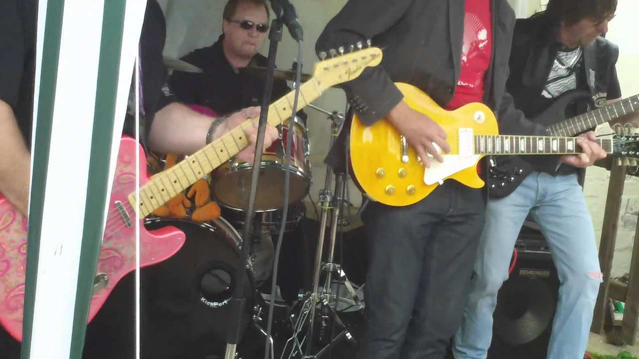 Slide Boy Roy Rockin' The Upton Blues Festival 2011 - YouTube