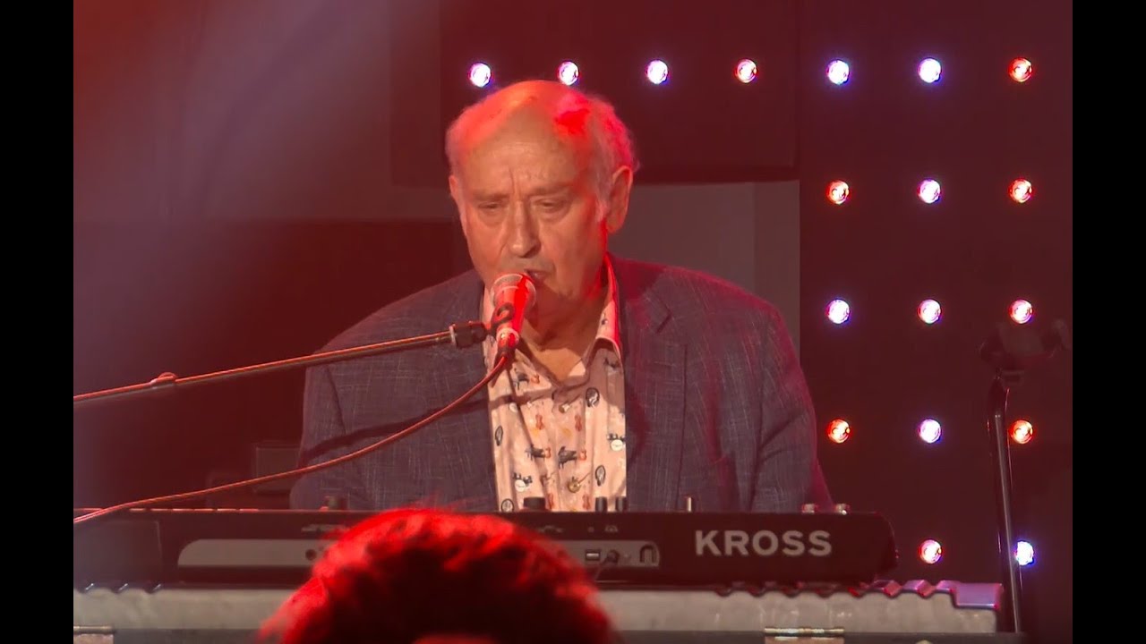 Michel Jonasz - Les fourmis rouges (Live) - Le Grand Studio RTL - YouTube
