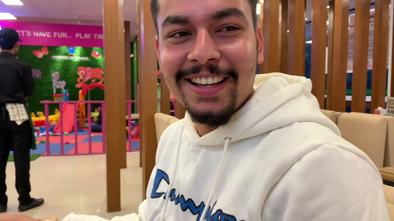 BOTA MOMO🥟 Boudhha Branch Visit || New Location || Loved The Varieties ...