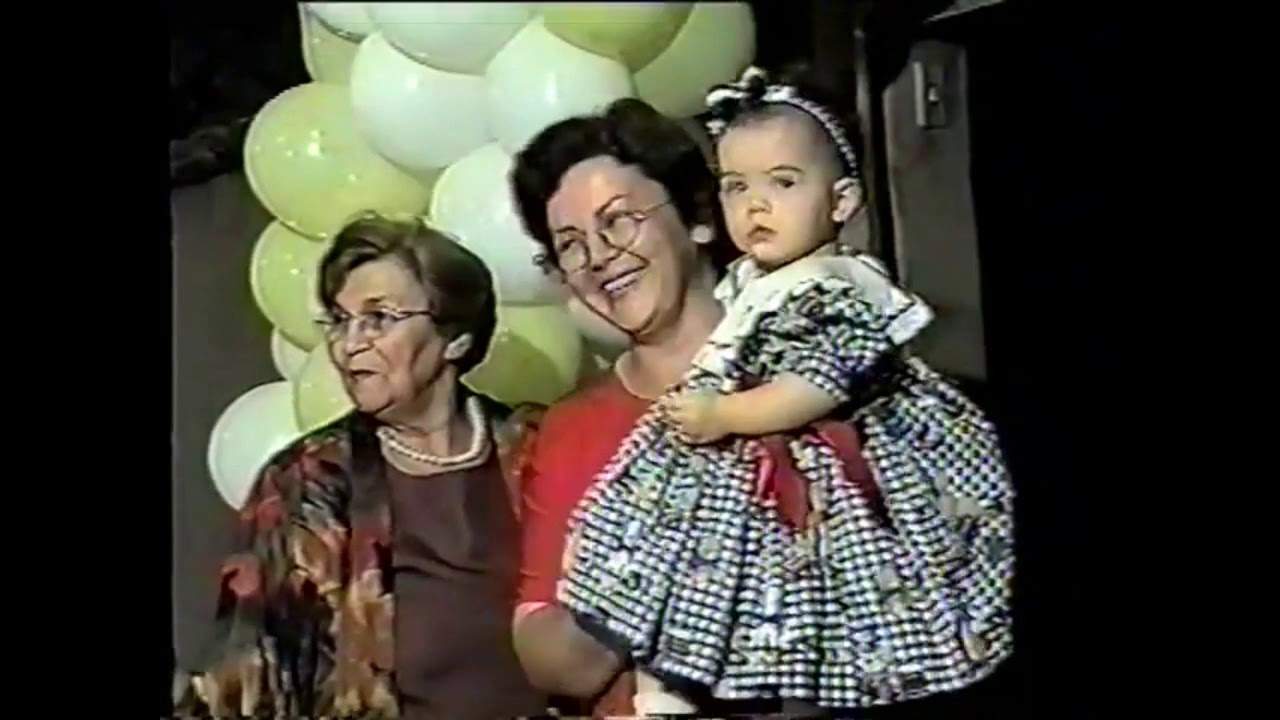 Aniversário de 70 anos de Maria da Rocha Barros (1999) - YouTube