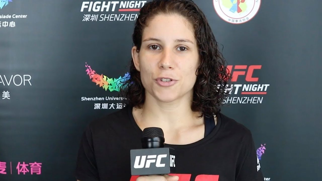 UFC Shenzhen: Conheça a estreante brasileira Karol Rosa - YouTube