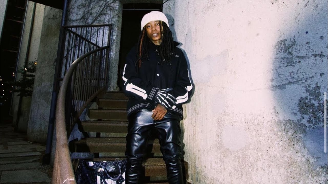 Dee Gatti - Clear My Mind (Slowed) - YouTube