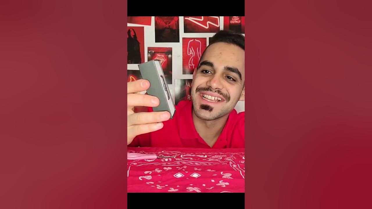 کوچیک ترین گوشی دنیا 😱 پشماااام Youtube