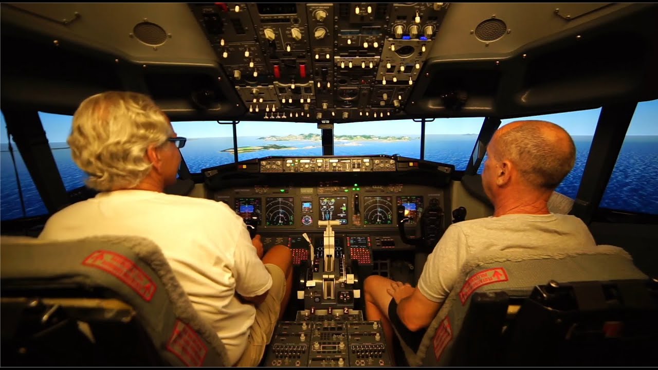Microsoft Flight Simulator - SpiceJet Flight 594 - YouTube