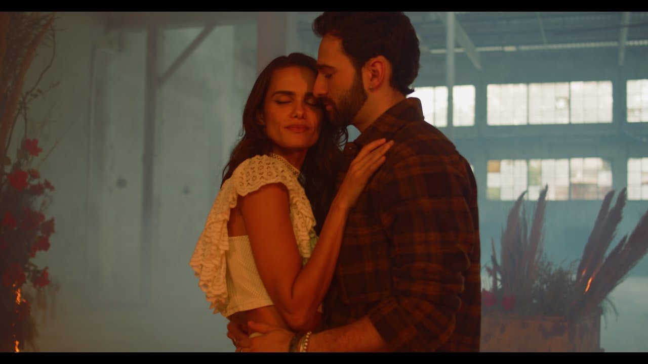 Mando - Angeles (Video Oficial) - YouTube