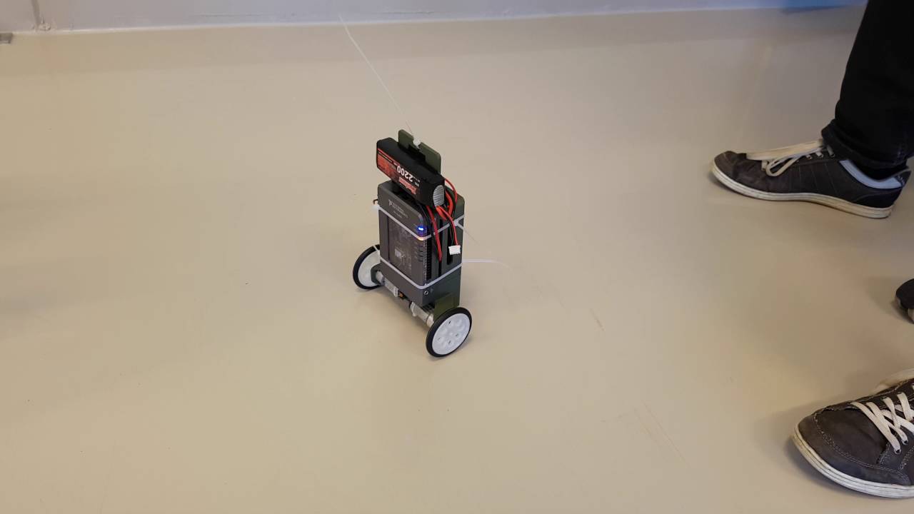 MyRIO balancing robot - YouTube