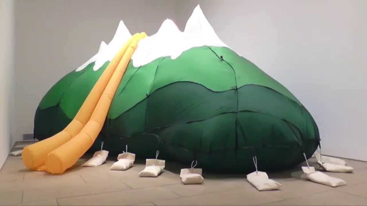 Timelapse of Friendly Frontiers inflating - YouTube