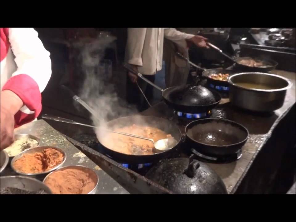 Dera Restaurant, Lahore, Pakistan. - YouTube