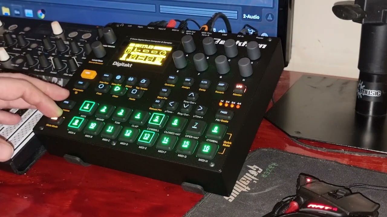 Digitakt Test . Complex dnb patterns - YouTube