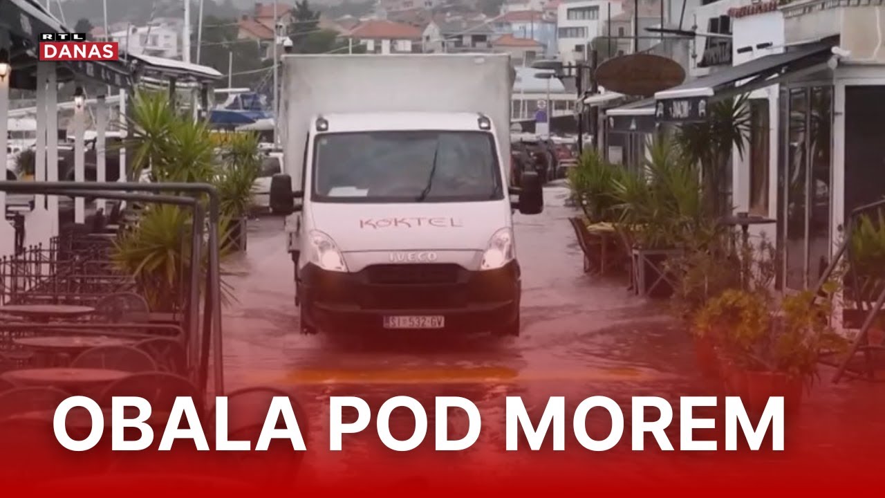 Rive i automobili pod morem, zaustavljen promet zbog vjetra i kiše ...