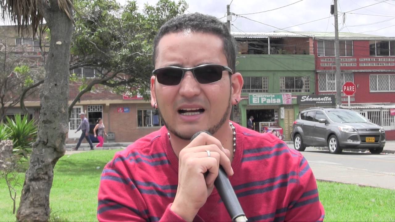 Tato Devia comediante - YouTube