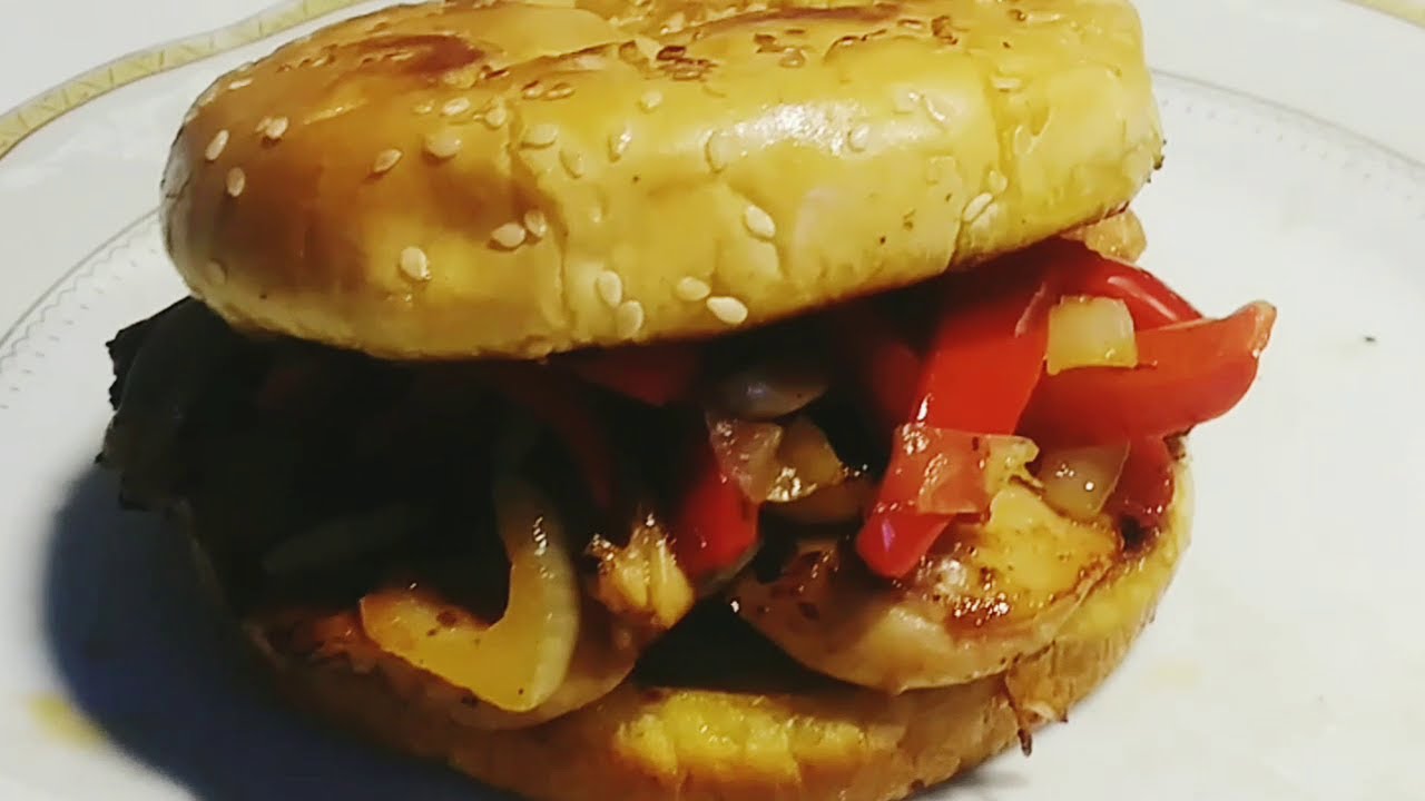 BEST Delicious Flame Broiled Barbecue Marinated CHICKEN SANDWICH With ...