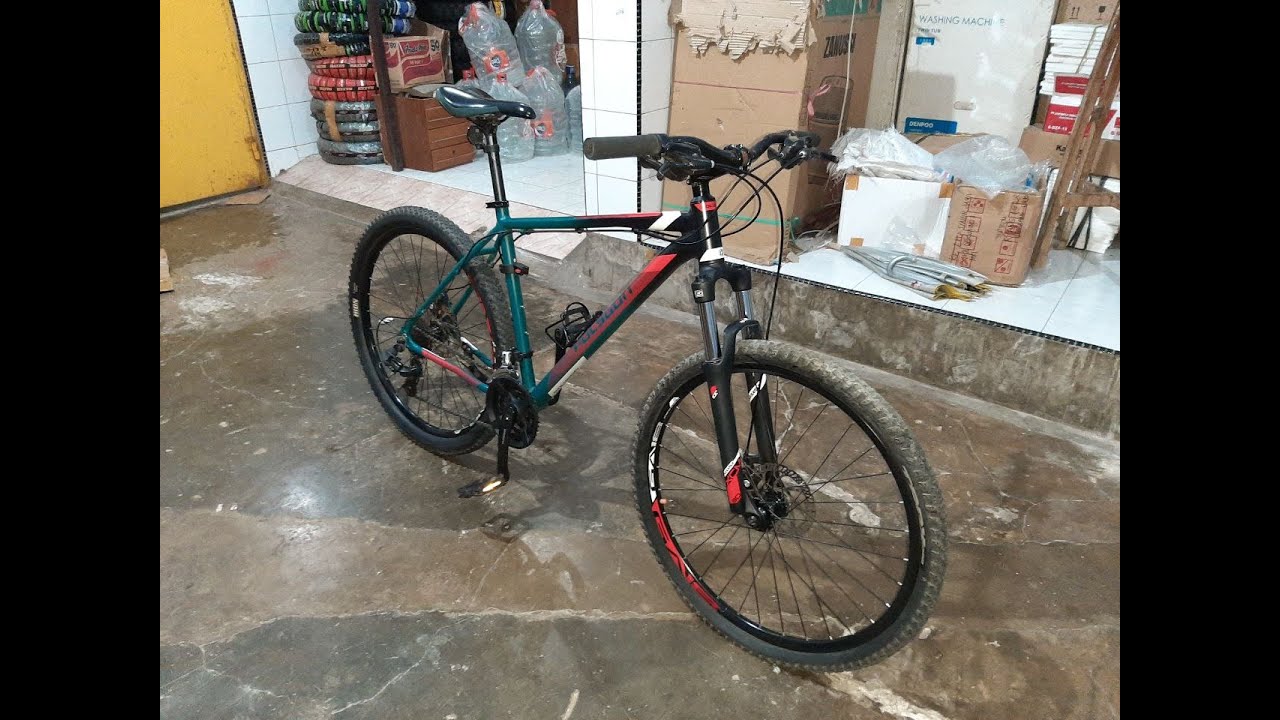 2018 Polygon Cascade 4 (MTB) - YouTube