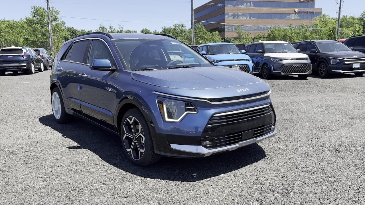 2024 Kia Niro SX Touring Fairfax, Chantilly, Alexandria, Tysons Corner ...