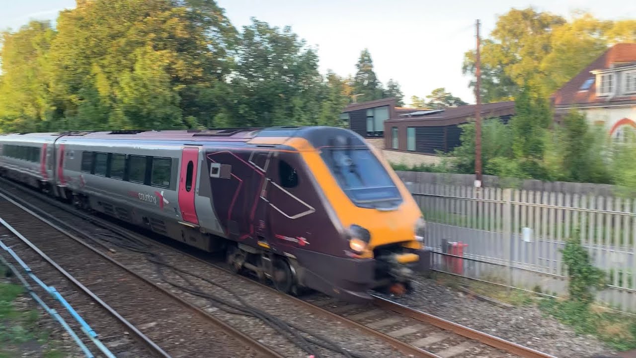 Class 220 Voyager | 220013 + 220014 | Cross Country - YouTube