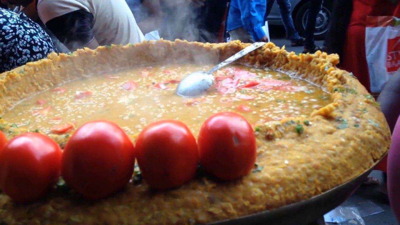 Kolkata Ghugni Chaat | Kolkata Street Food Chotpoti - YouTube