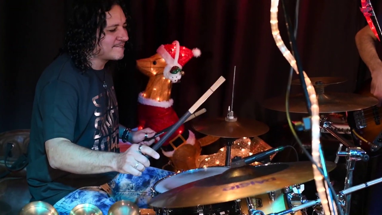 19 - Joy to the World - Doug Hare Trio - YouTube