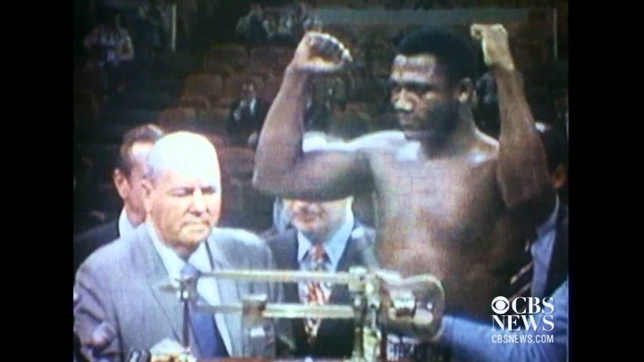 Joe Frazier dead at 67 - YouTube