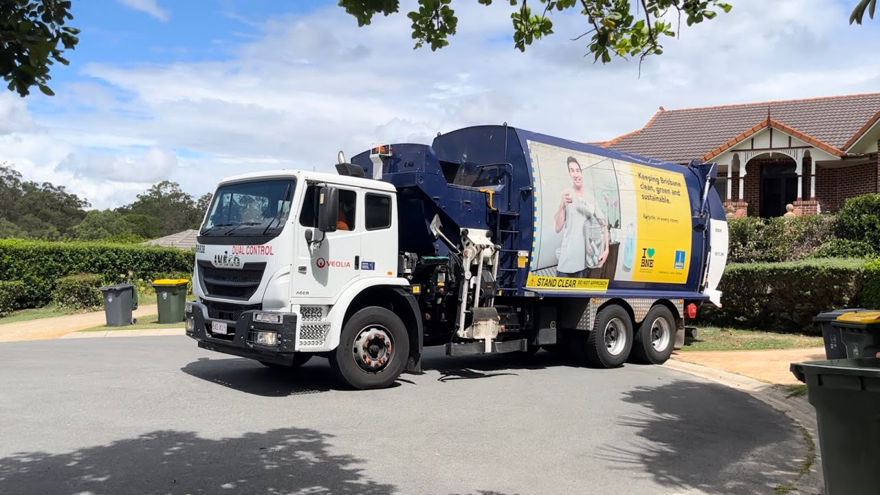 Veolia Signage Recycling With BSR838 - YouTube