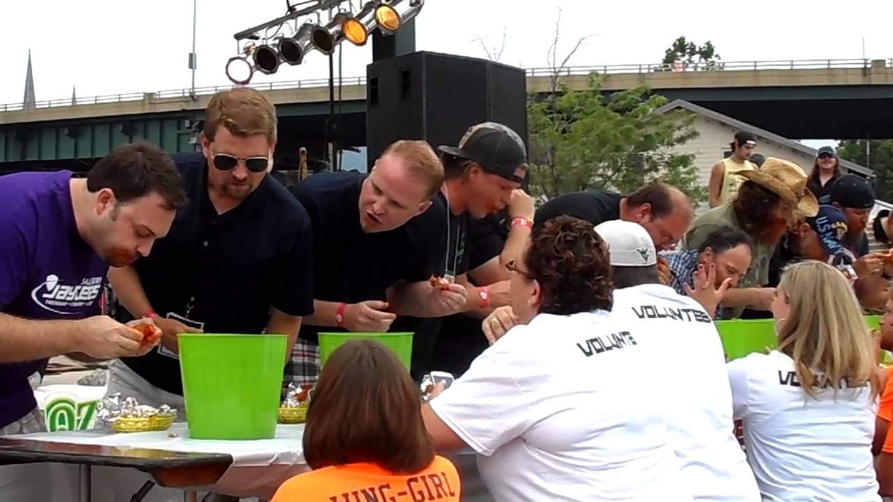 4th Annual Tri State Wing Off Wing Eating Competition - YouTube