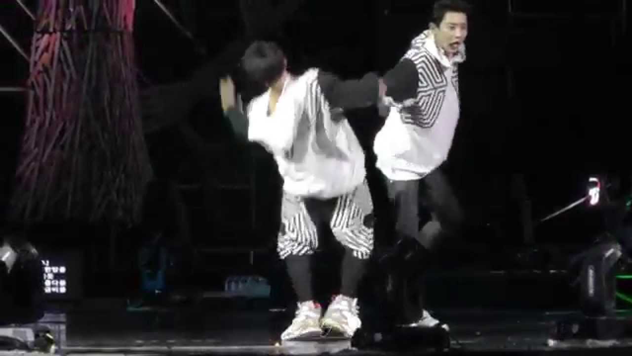 140921 EXO Machine Baekhyun,Chanyeol - YouTube
