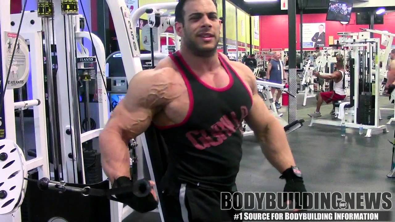 Mahmoud Al Durrah Trains Chest - YouTube