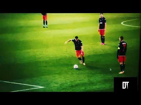 Man United vs Başakşehir - Deniz Türüç Frikik