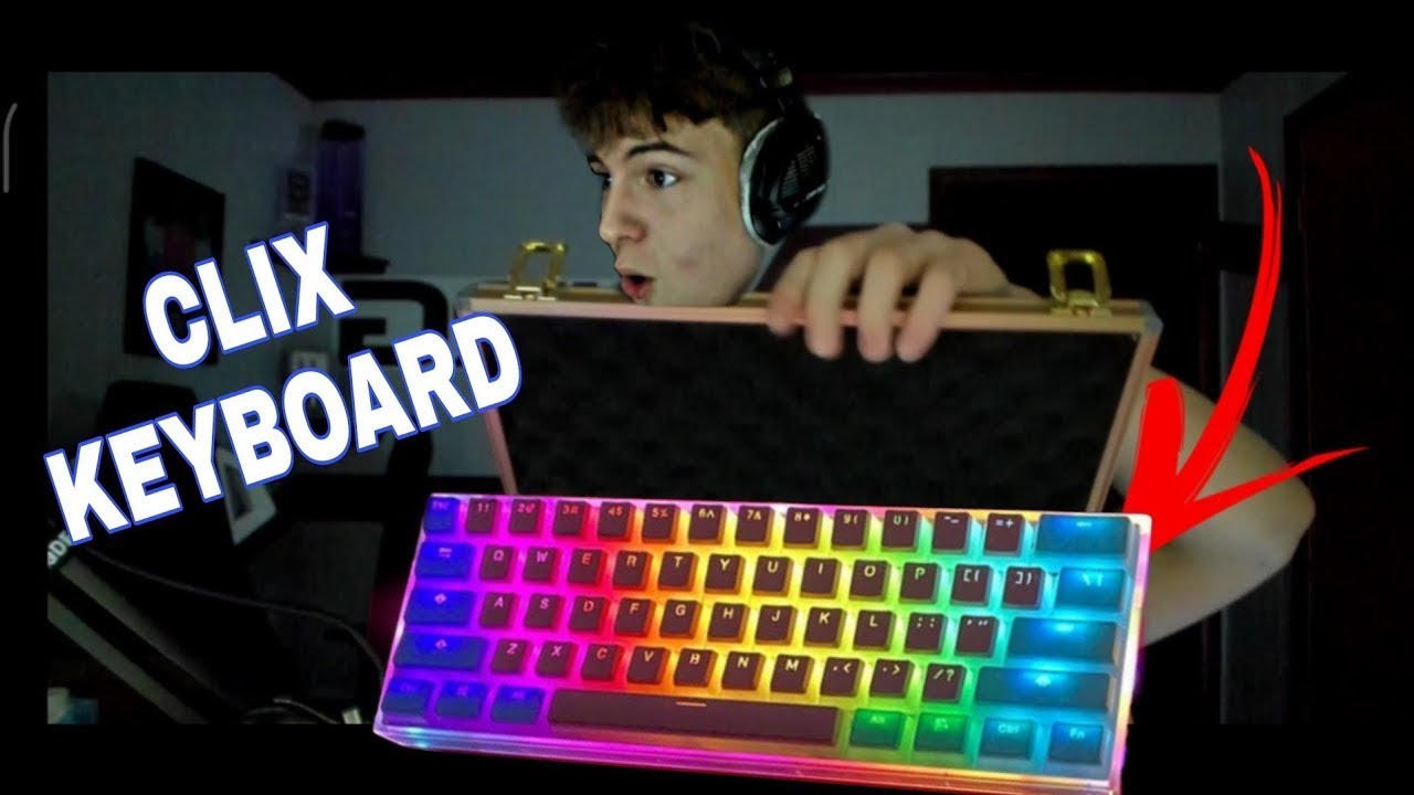 CLIX REVEALS HIS NEW KEYBOARD - YouTube